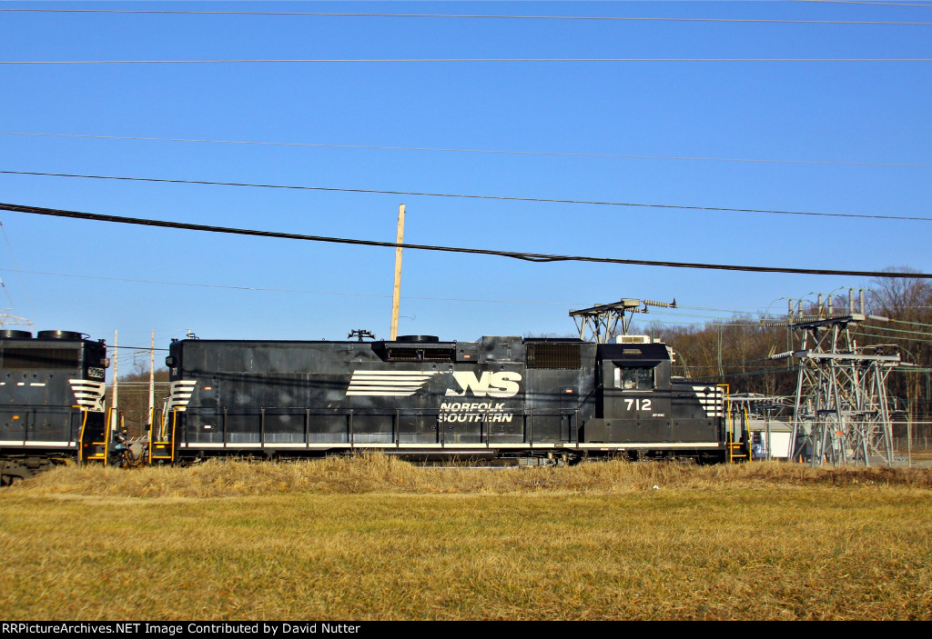NS 712